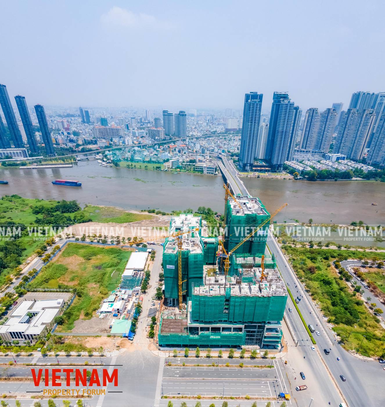 Những hình ảnh mới nhất cập nhật tiến độ thi công siêu phẩm The River ...